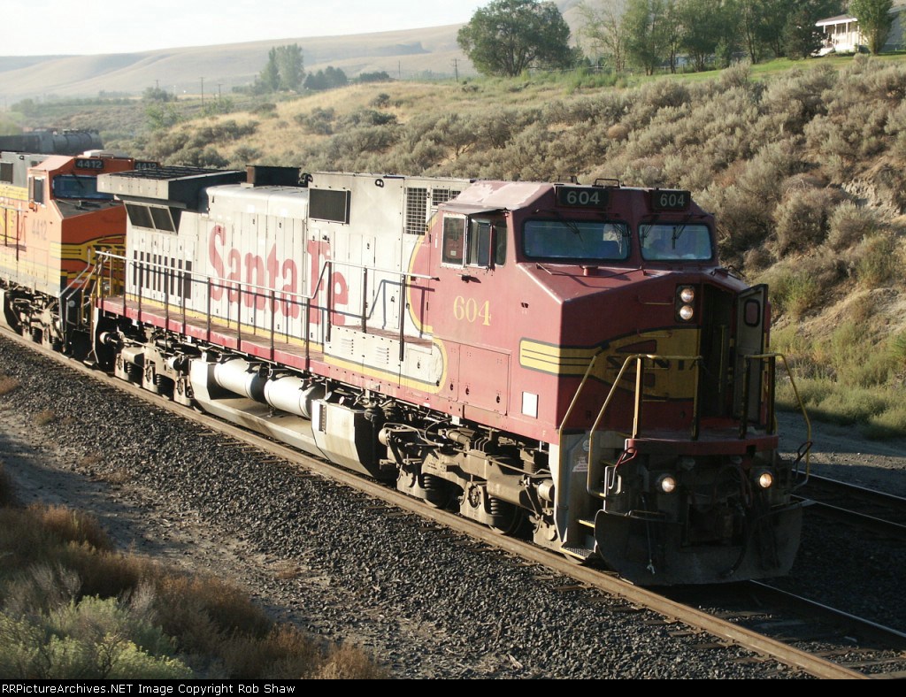 BNSF 604
